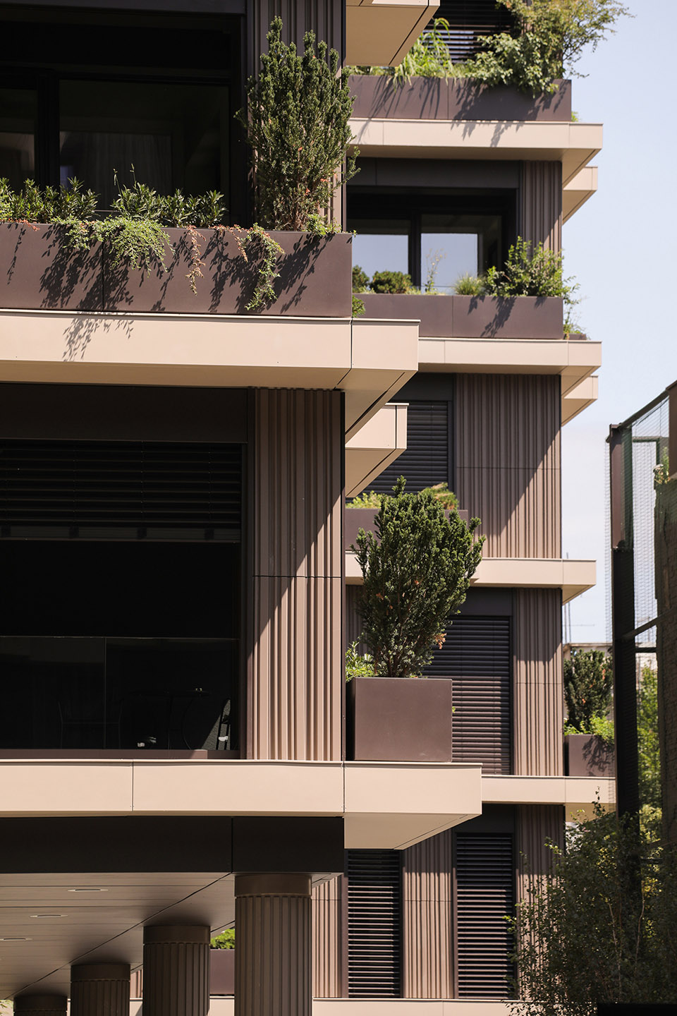 Residential Block Park Kneževa by 3LHD - 谷德设计网