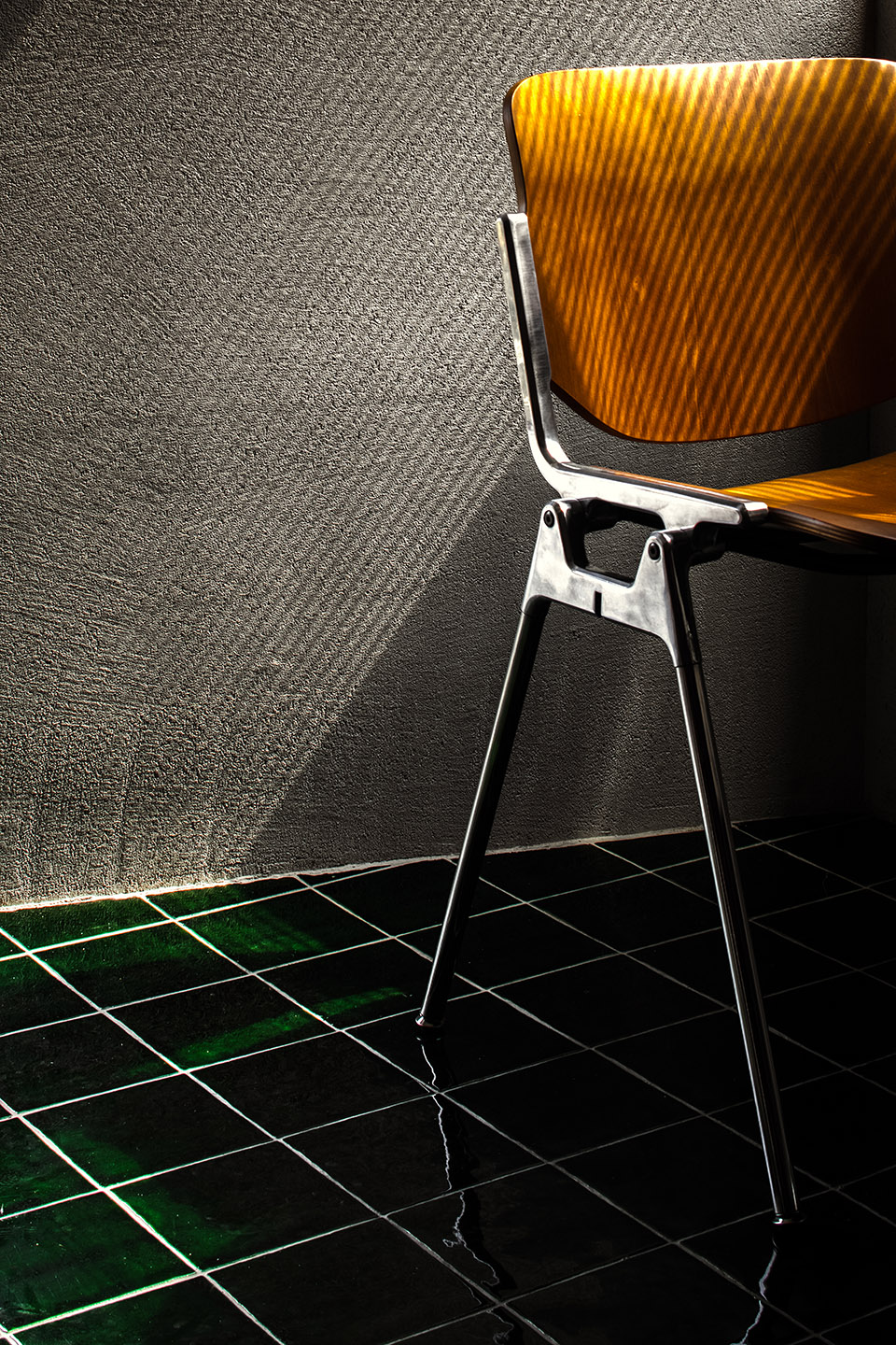 Vertical coffee shop by Nine Pick Design - 谷德设计网