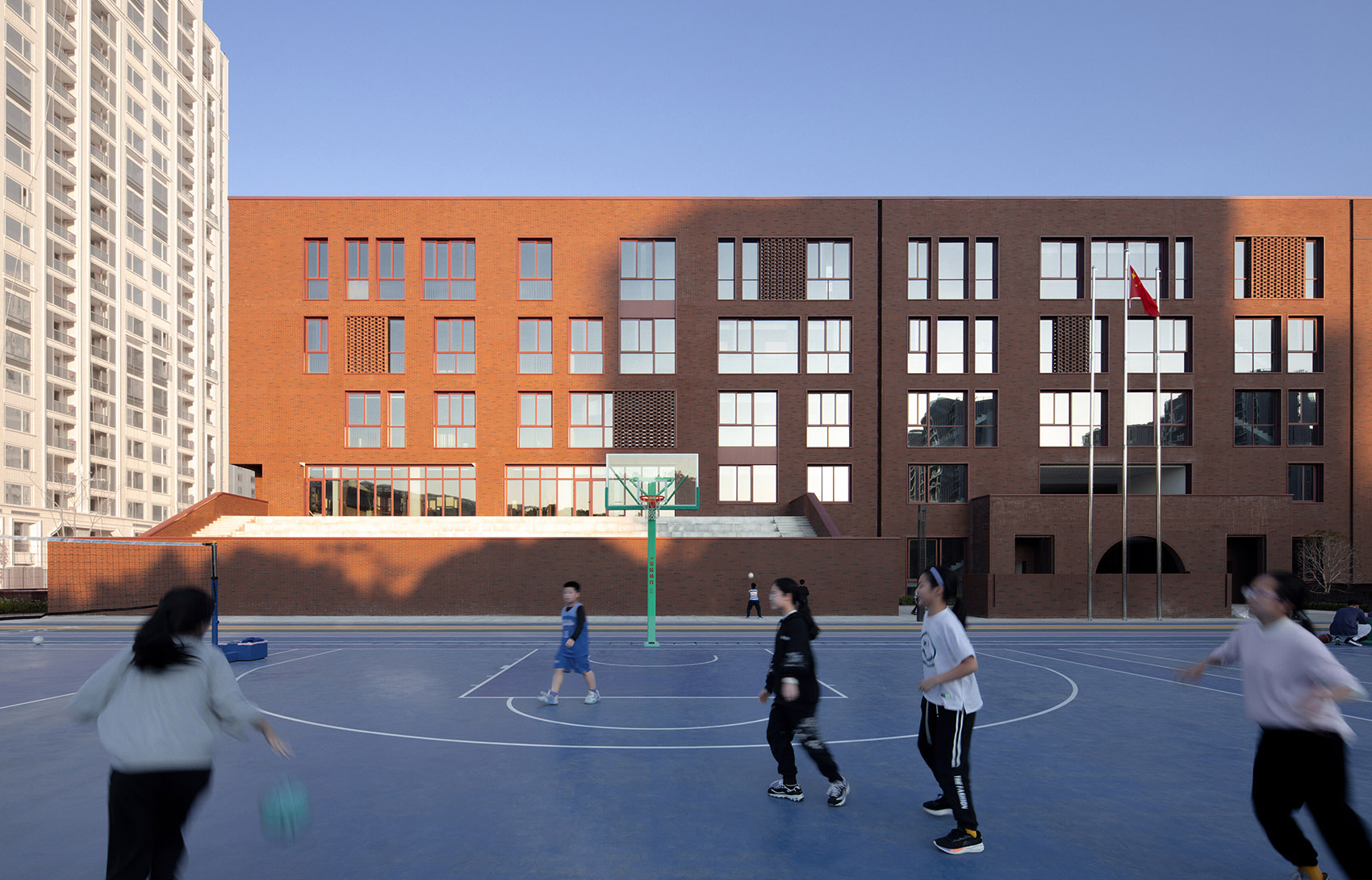 Yiwu Xiuhu Primary School expansion project, China by JIUMI Design - 谷德设计网