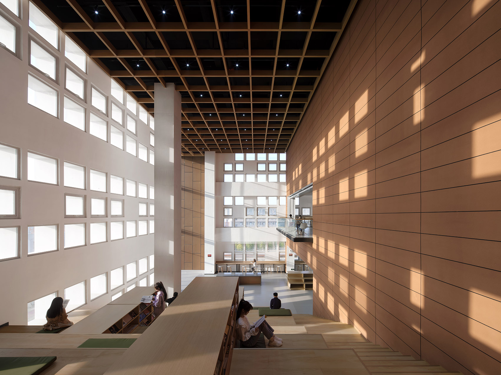 Luohe Food Vocational College Library Information Comprehensive ...