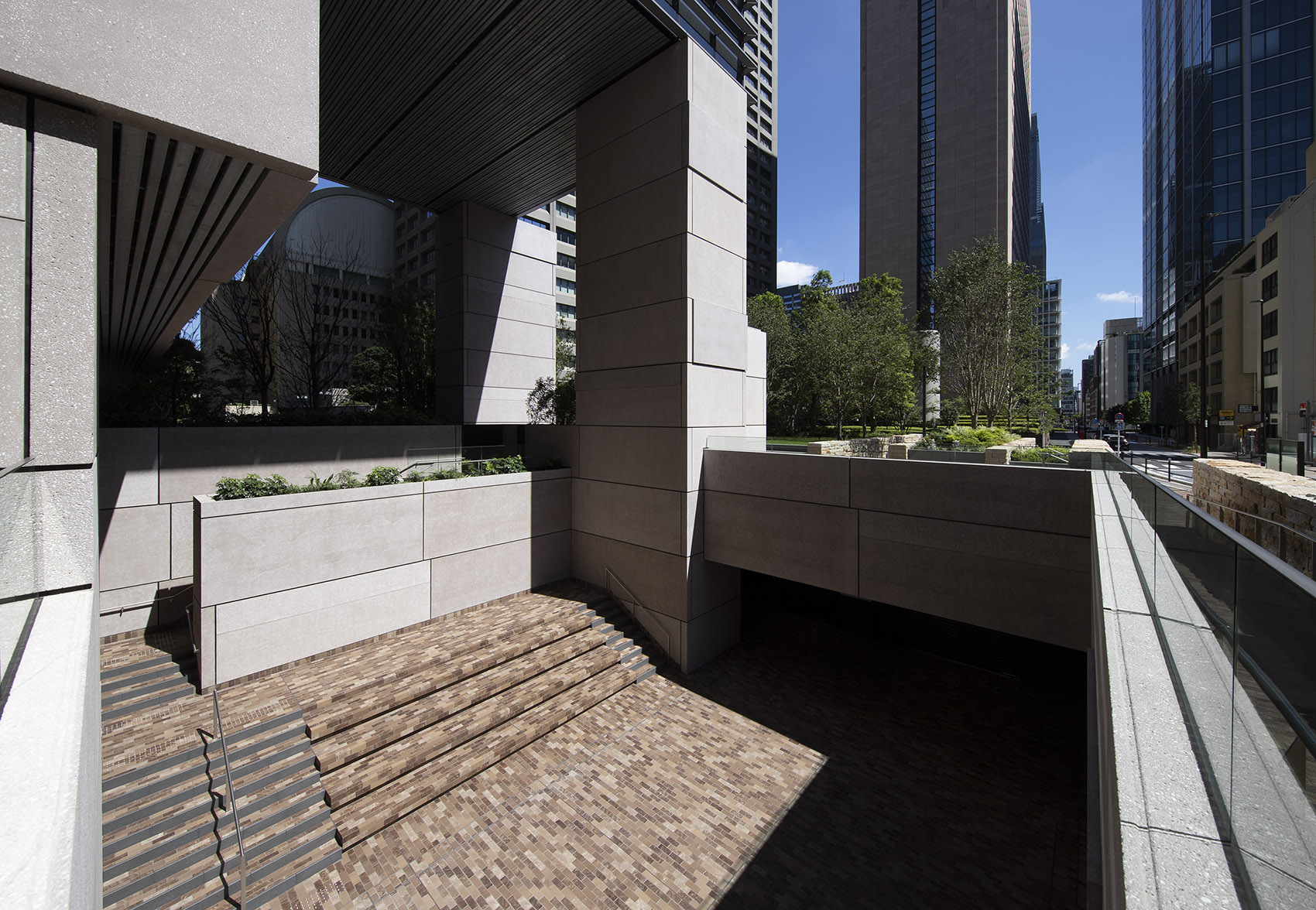 Hibiya Fort Tower by Nikken Sekkei Ltd - 谷德设计网