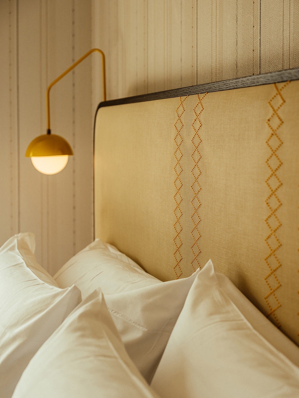 The Royal Hotel by Giannone Petricone Associates Inc. Architects - 谷德设计网