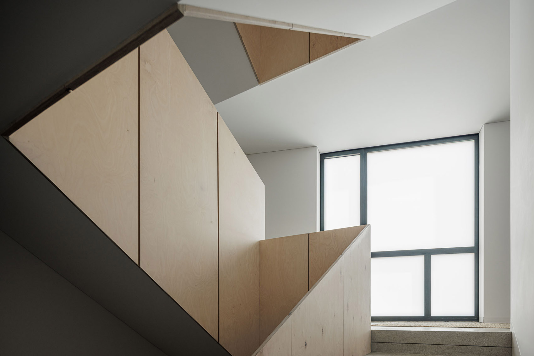 Casa Vertical by Tsou Arquitectos - 谷德设计网