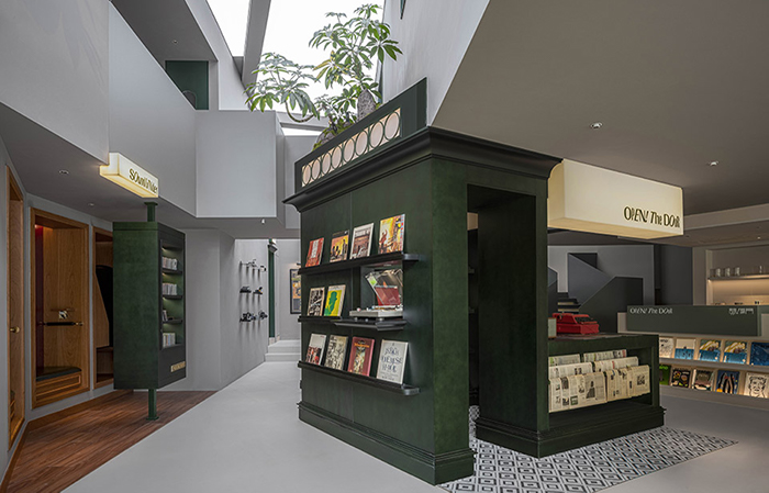 OPEN THE DOOR Art bookstore by WILD DESIGN X SIX ONE ZERO - 谷德设计网