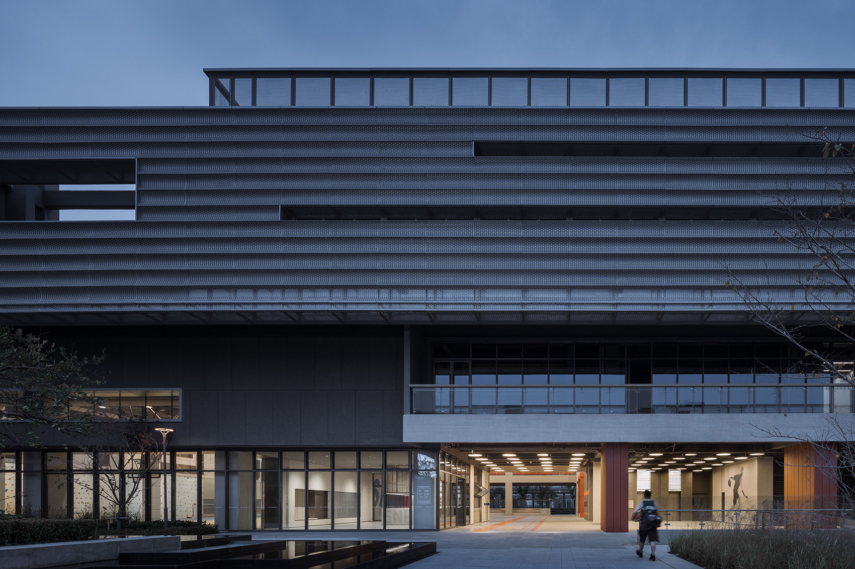 AD: HANGZHOU VANKE SKY CITY SPORTS CENTER / MDO - 谷德设计网