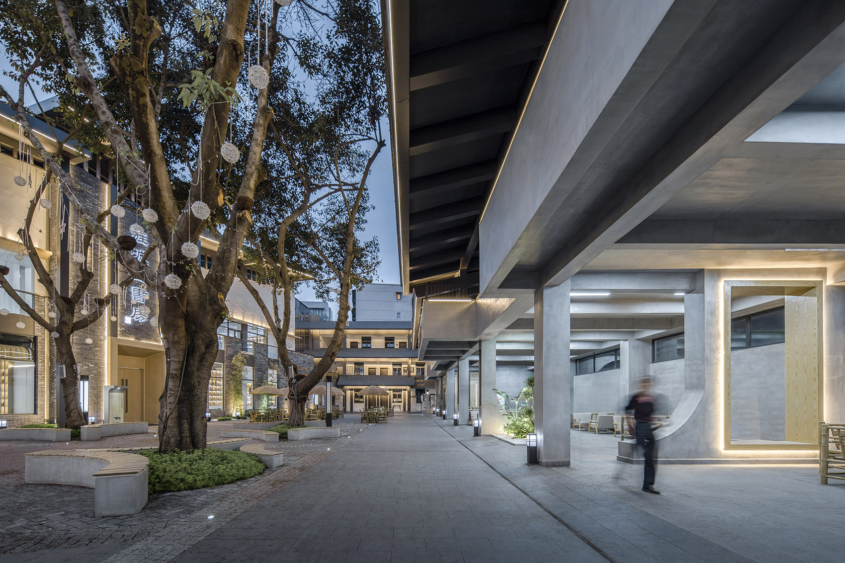 Deyang Shaanxi Guild Hall Community Center, China by AUP Architects - 谷德设计网