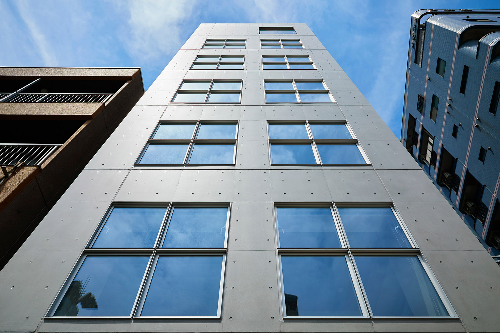 KIBA Tokyo Residence by SAKAE Architects & Engineers - 谷德设计网