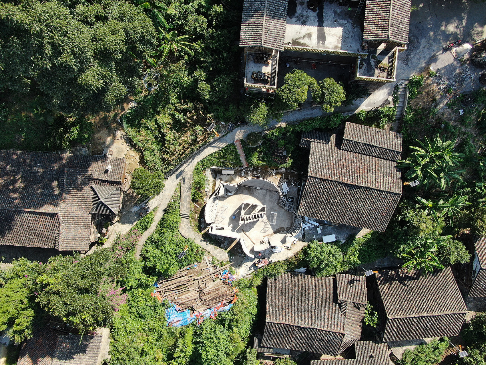 Traditional House of the Future by Lidia Ratoi and John Lin at the ...