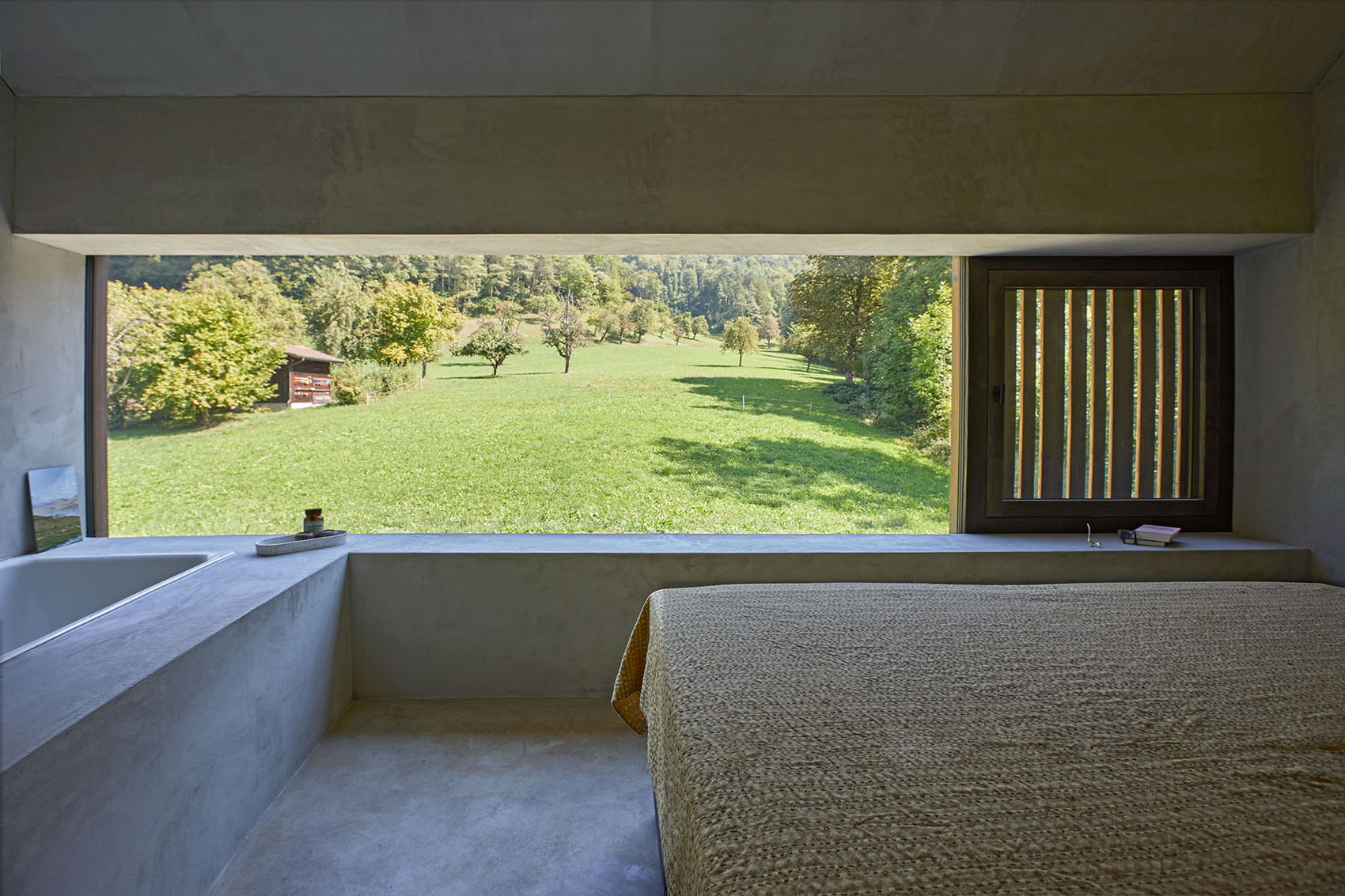 Residential barn in a hamlet zone by BE ARCHITEKTUR GMBH, Boris Egli dipl. Architekt FH REG A ...
