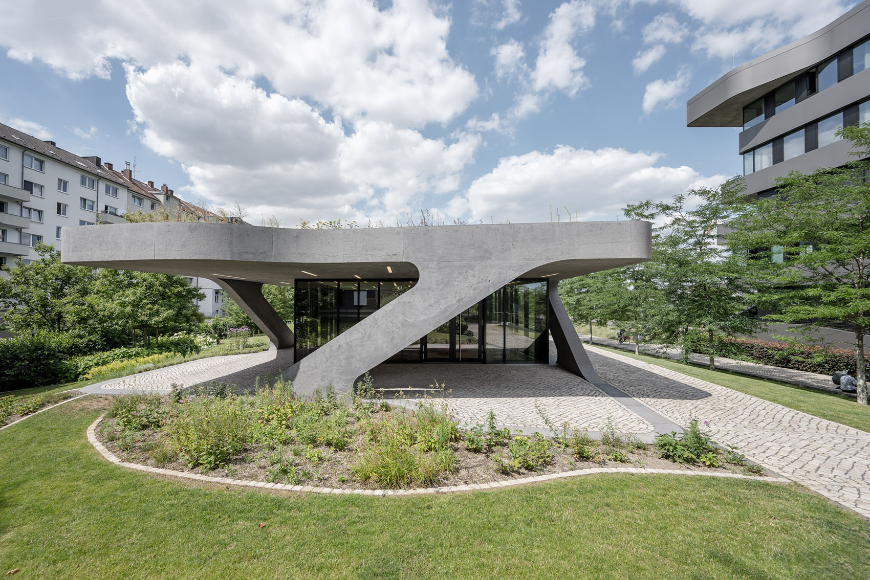 FOM University new social space by J.MAYER.H - 谷德设计网