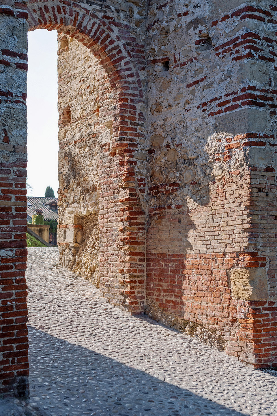 Portello Colmarion Restoration by Studio Bressan - 谷德设计网