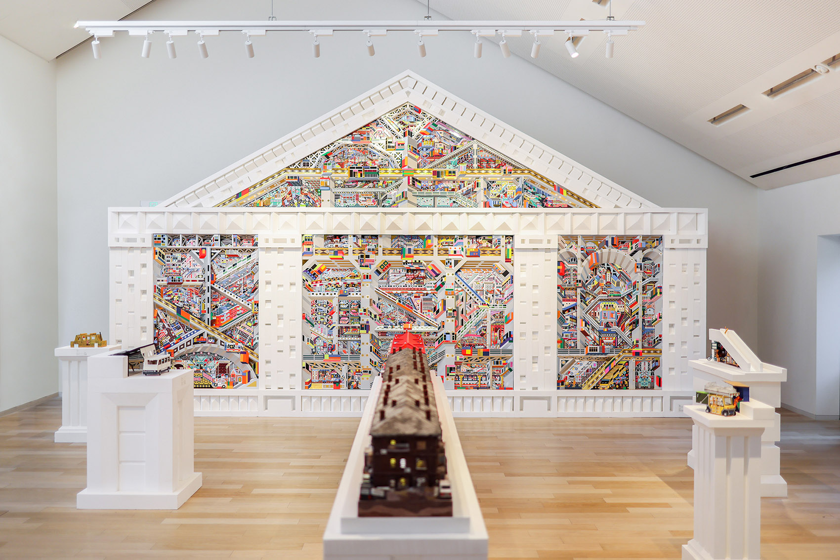 Scape of Urban Object and solo exhibition Life Models by Li Han ...