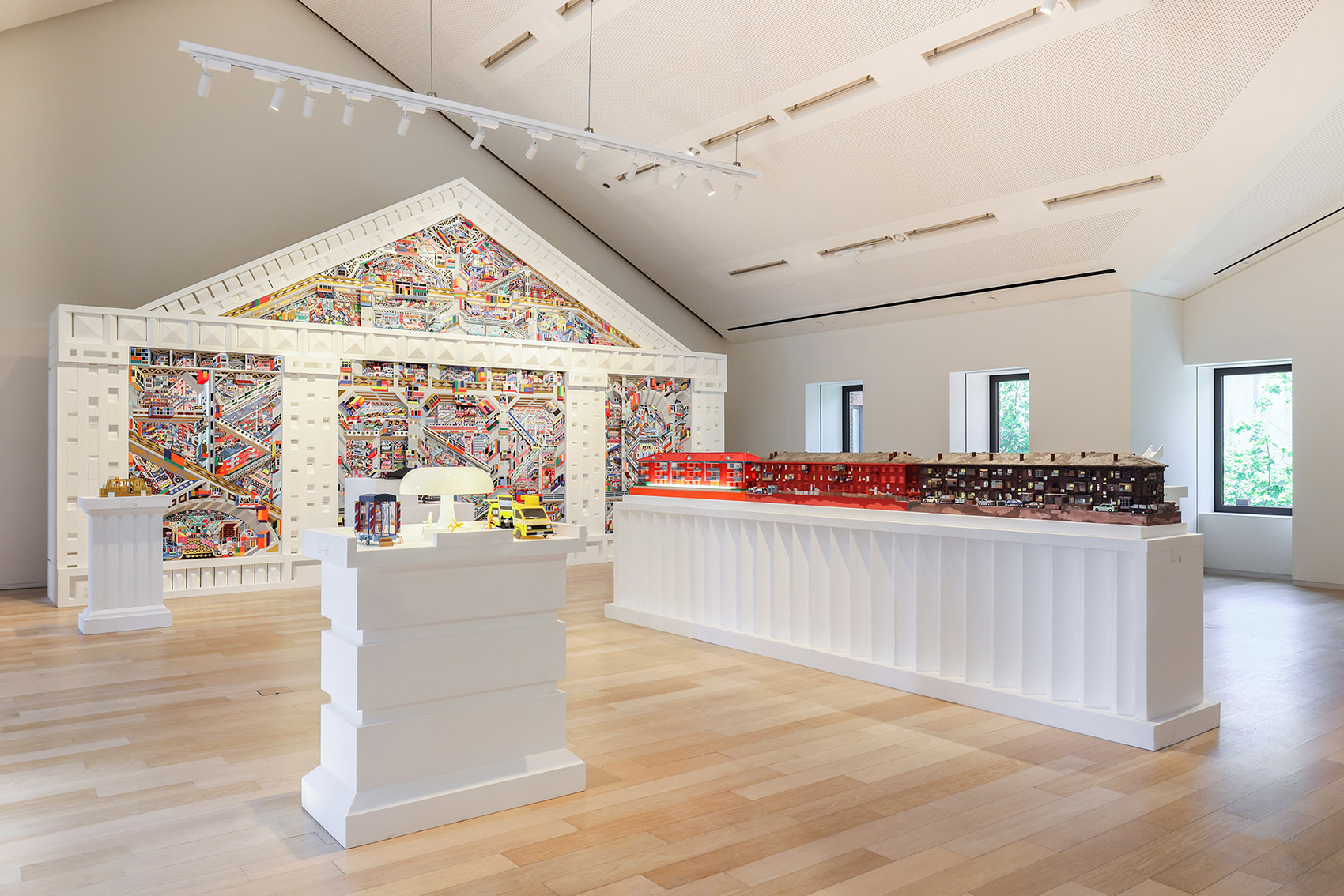 Scape of Urban Object and solo exhibition Life Models by Li Han ...