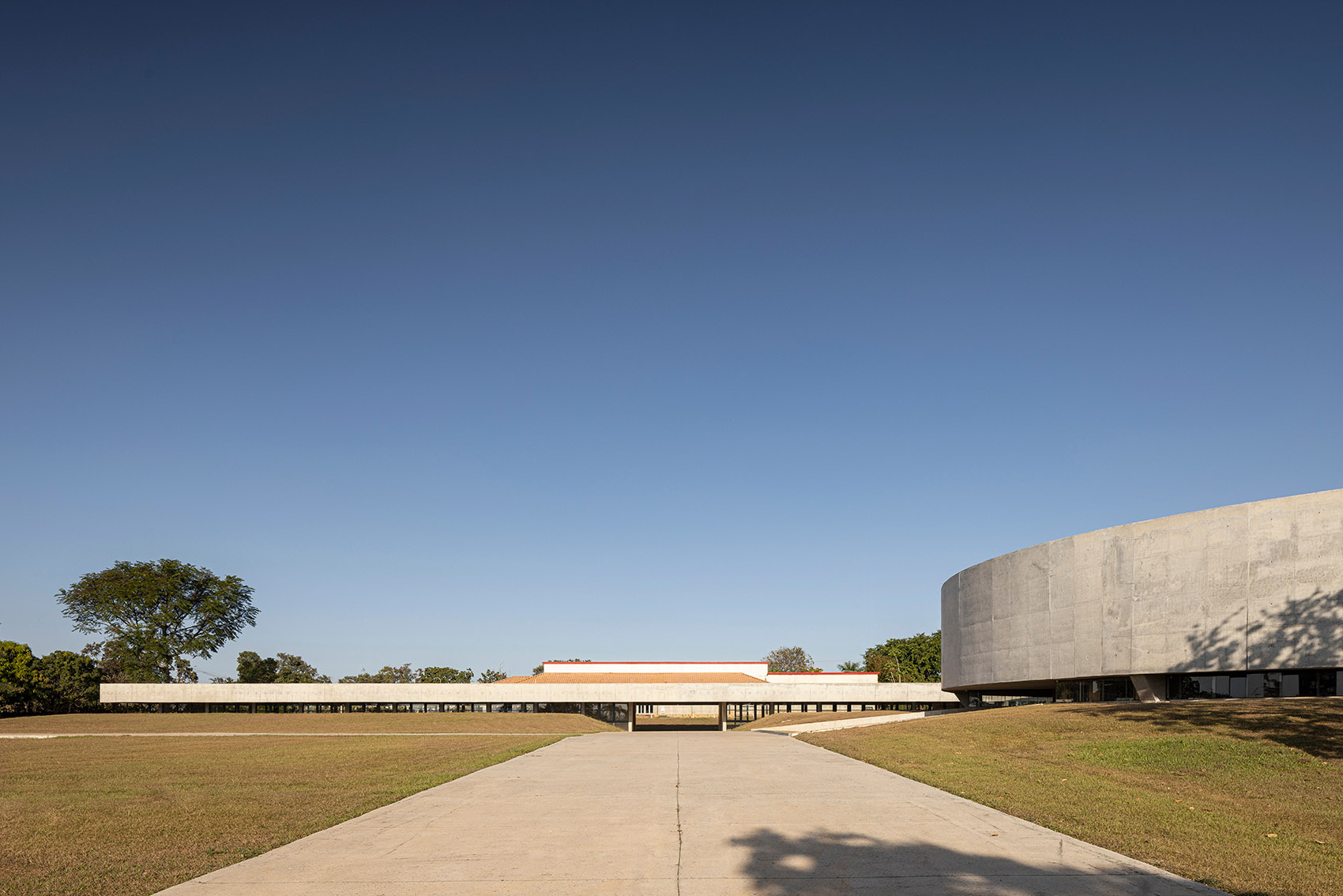 Church of the Holy Family, Brazil by ARQBR Arquitetura e Urbanismo - 谷德设计网