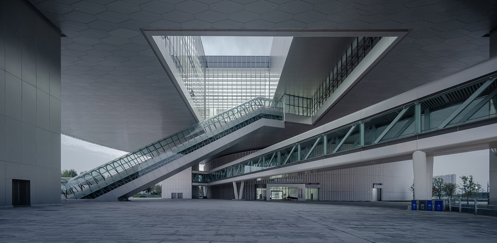 Nanjing Jiangbei Civic Center by Meng Architects - 谷德设计网