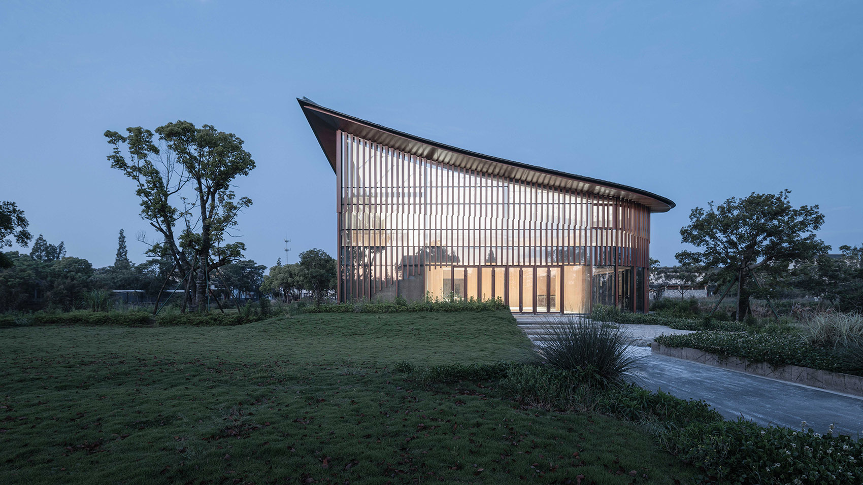 Clover Auditorium, China by Hangzhou Yuanshe Architectural Landscape ...