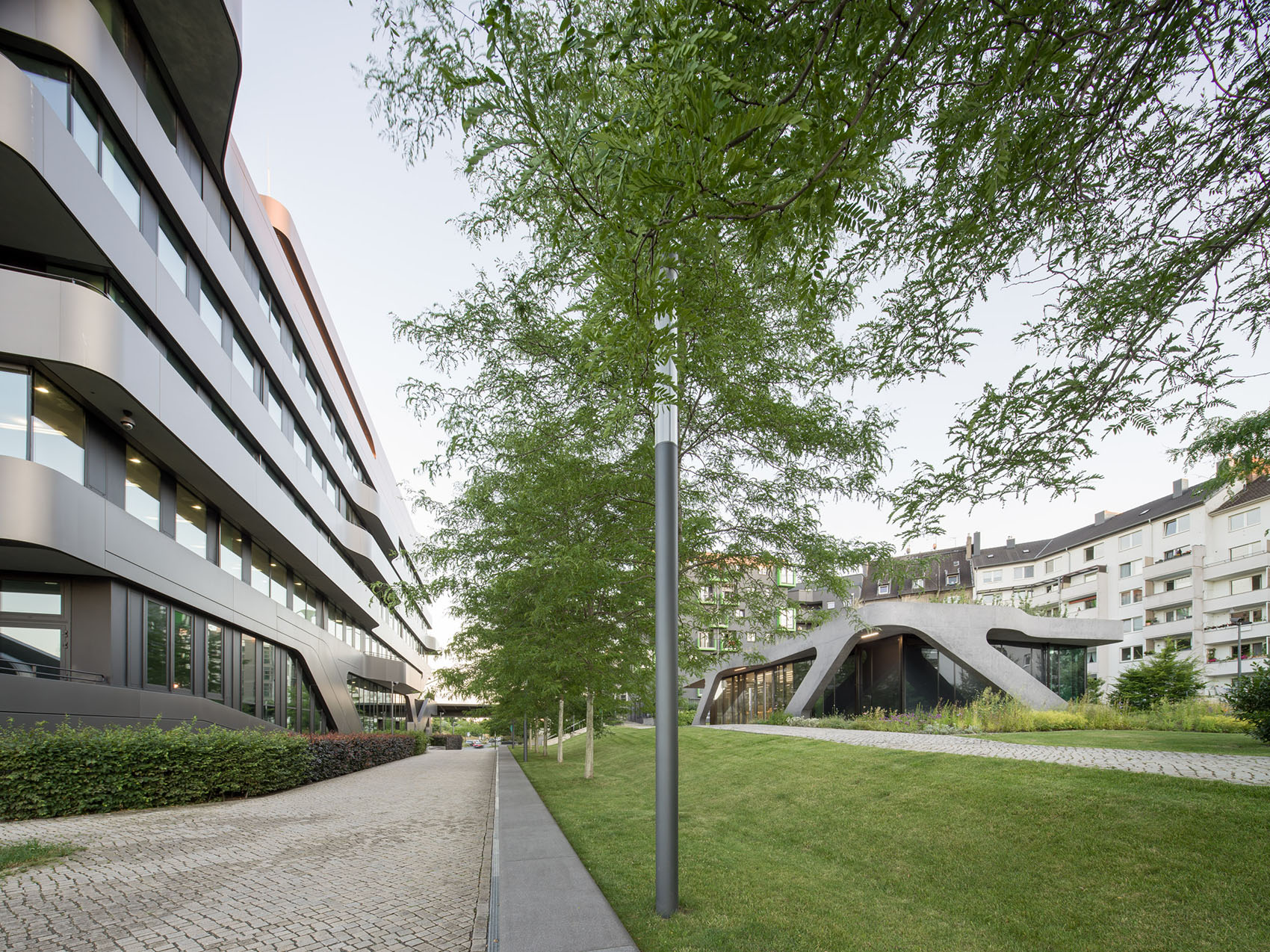 FOM University new social space by J.MAYER.H - 谷德设计网