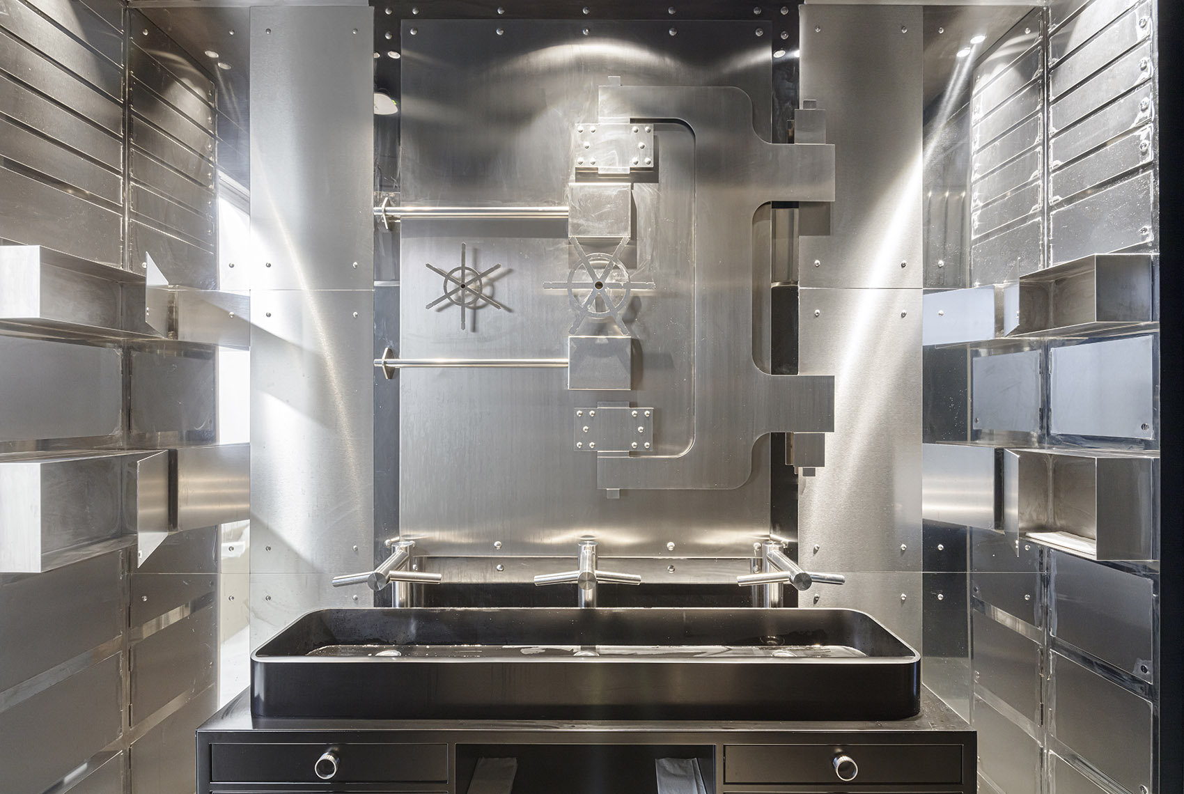 The Penthouse by WOW / External Reference - 谷德设计网