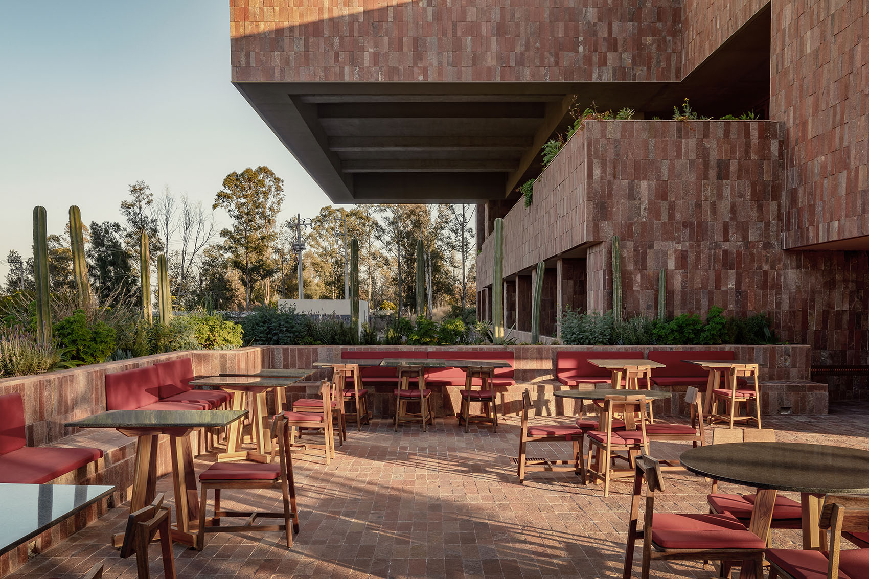 Albor San Miguel de Allende by PRODUCTORA & ESRAWE STUDIO - 谷德设计网