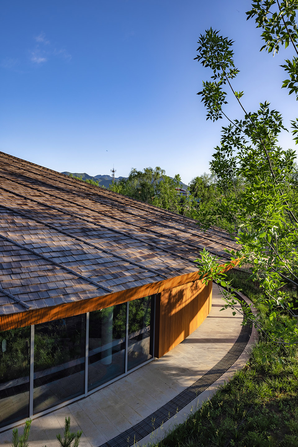 Huanxiu Lake Science Popularization and Education Center design, China ...