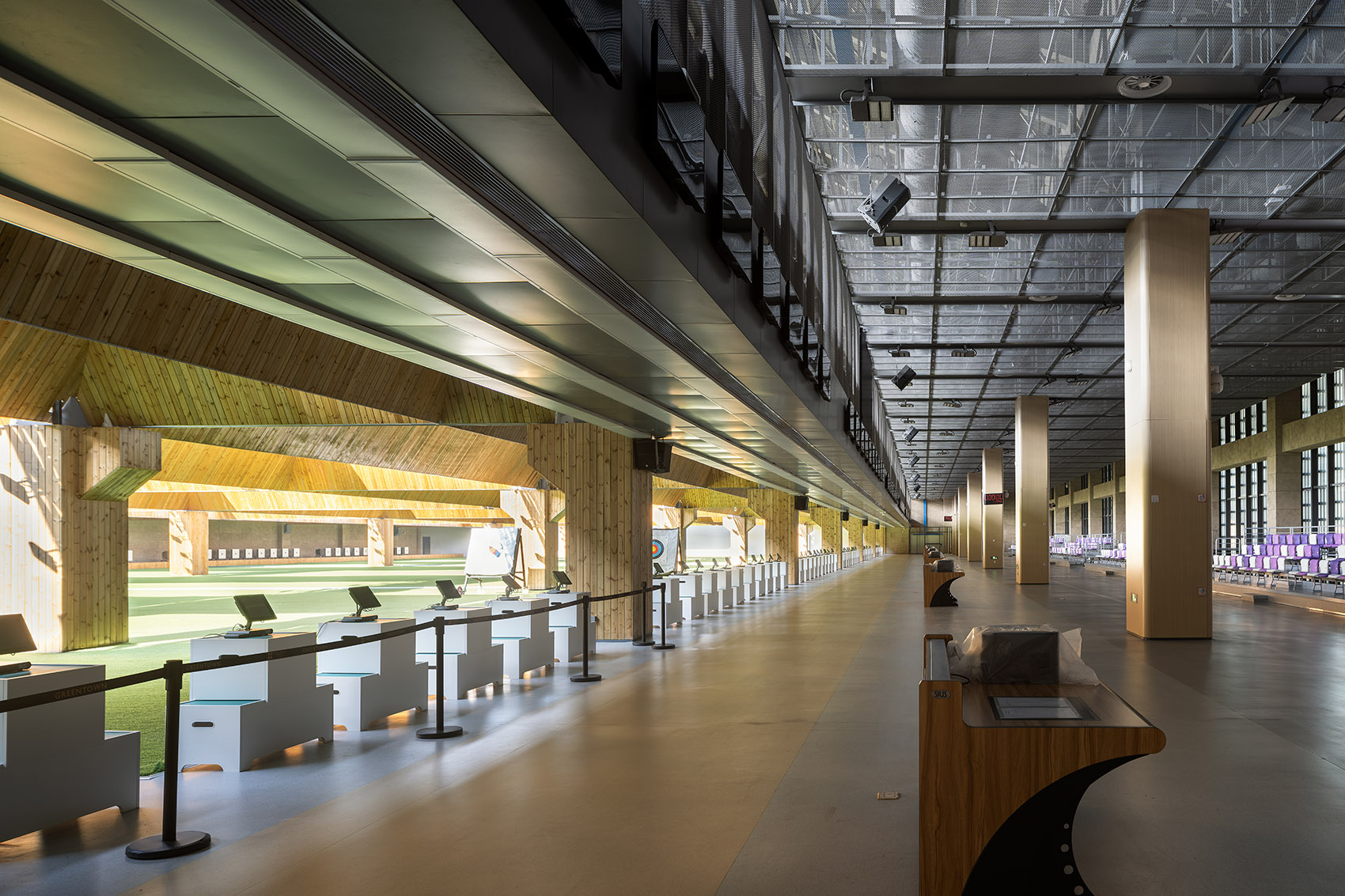 富阳银湖体育中心，杭州 / 浙江大学建筑设计研究院 - 谷德设计网