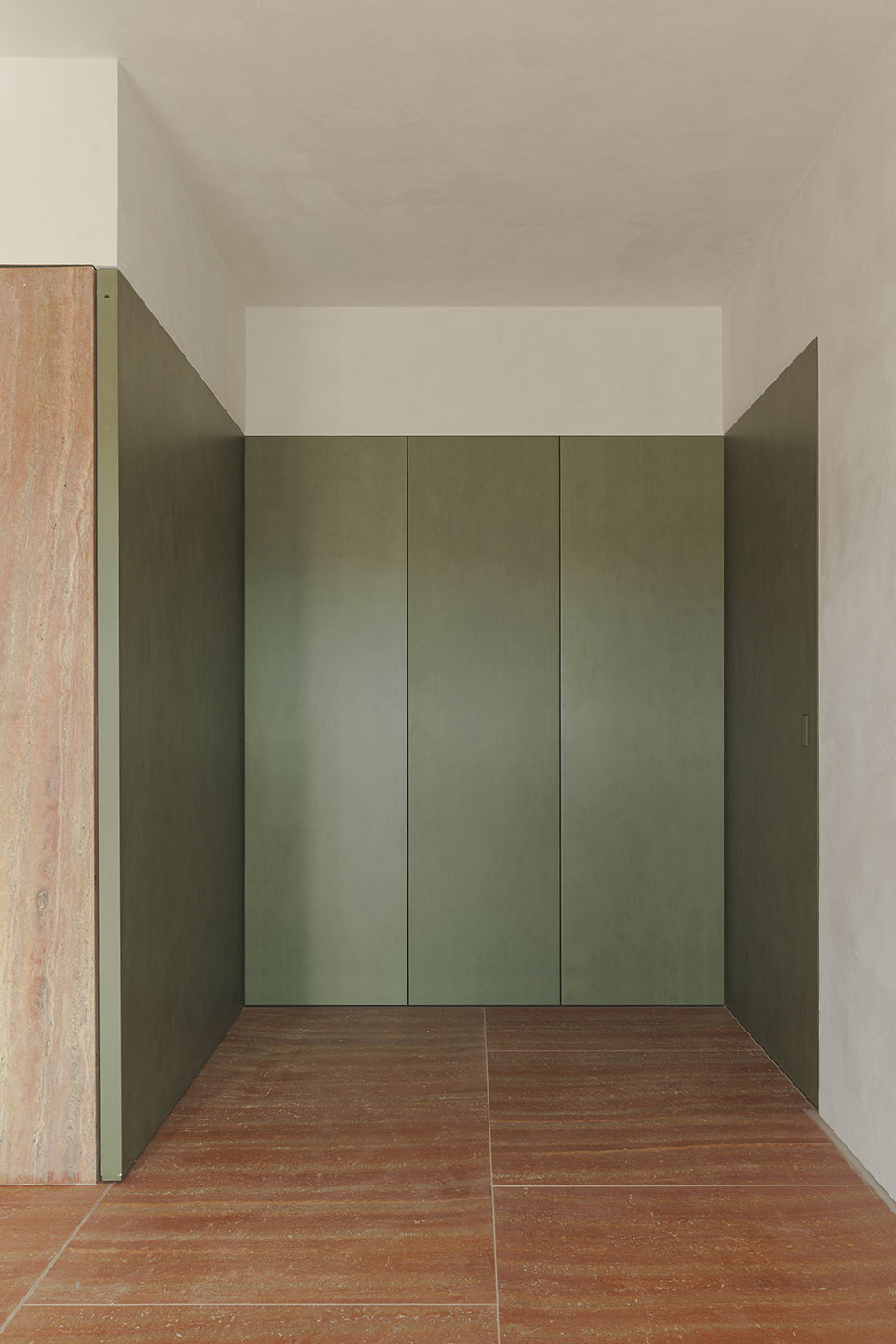 The Olive Grove House by Balzar Arquitectos - 谷德设计网