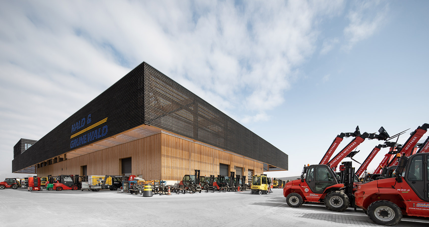 Hald & Grunewald headquarters by rundzwei Architekten BDA - 谷德设计网