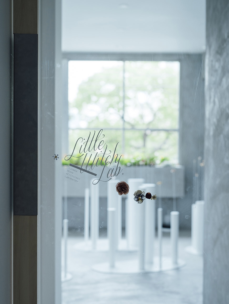 Little Witch Lab by FATHOM - 谷德设计网