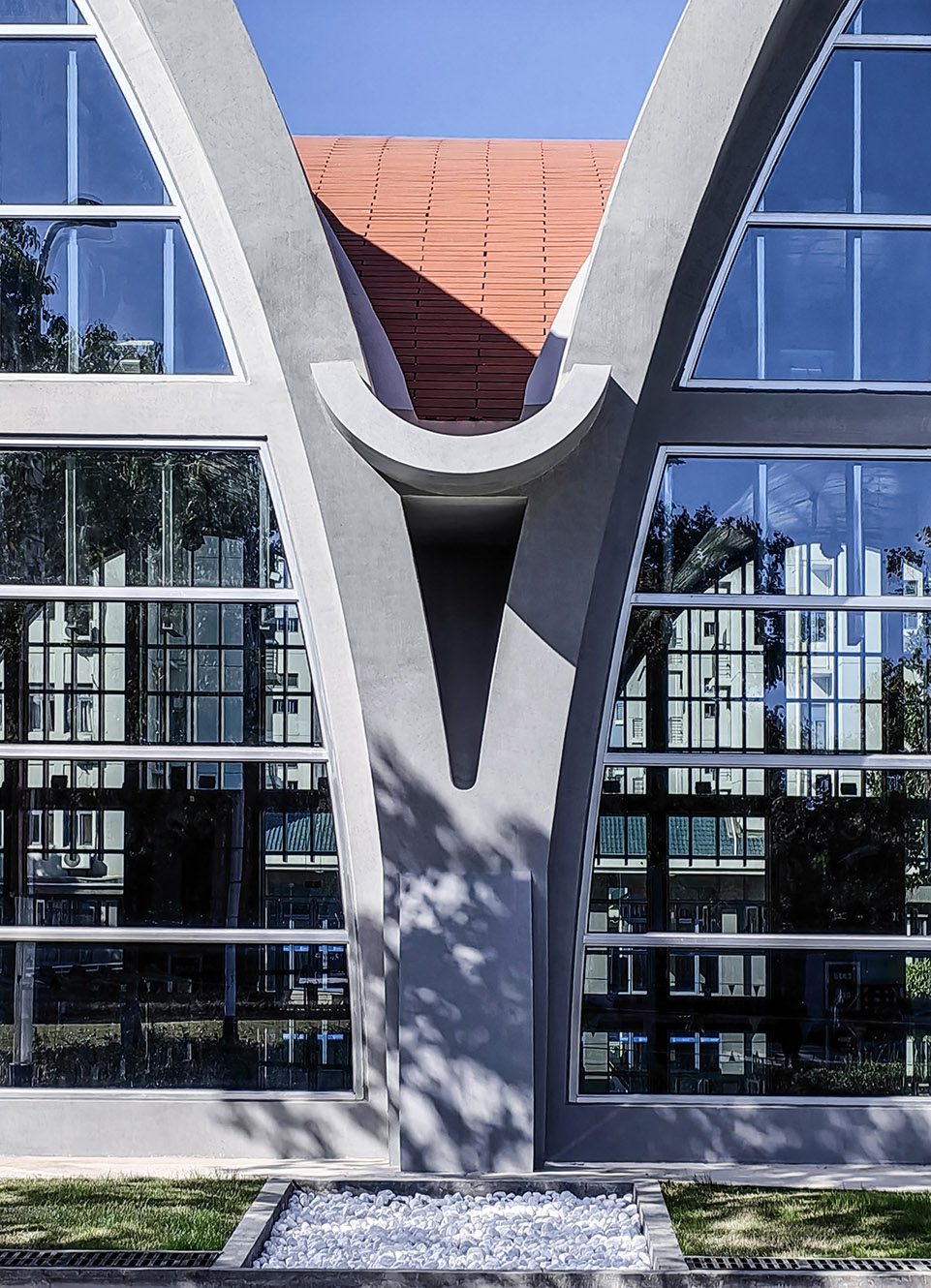 Natatorium of Southeast University by Zhou Qi Studio, Architects and ...