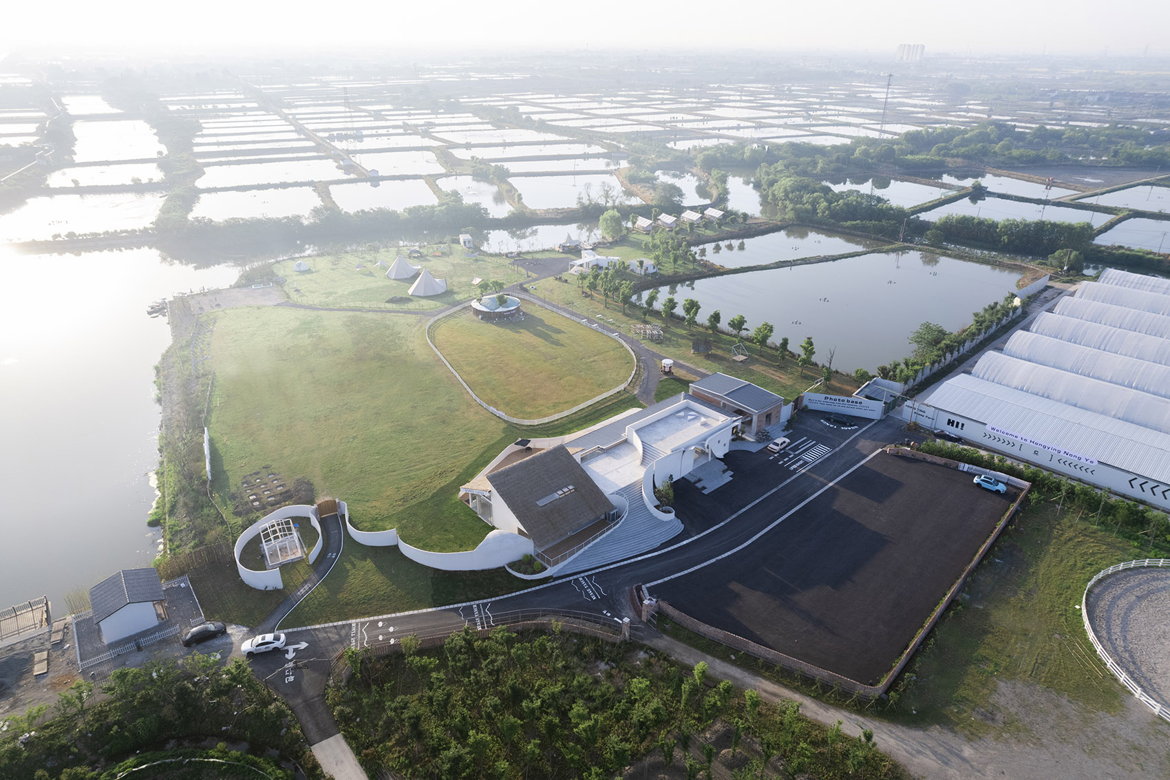 NUAGE TANCH Farm, China by C-ERBIUM - 谷德设计网