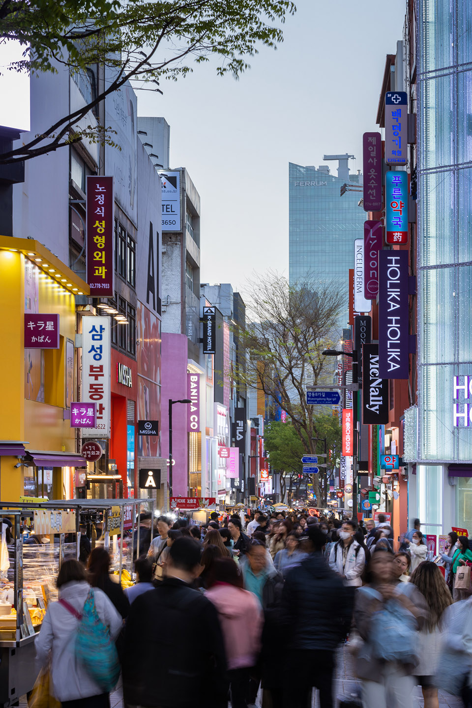adidas Asia Pacific Flagship Seoul by Various Associates - 谷德设计网