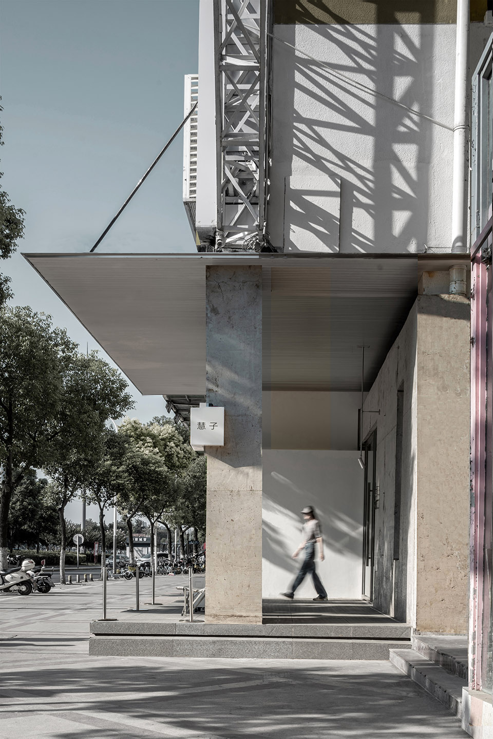 HUIZI Women’s Wear buyer’s store, China by YOUNG DESIGN - 谷德设计网