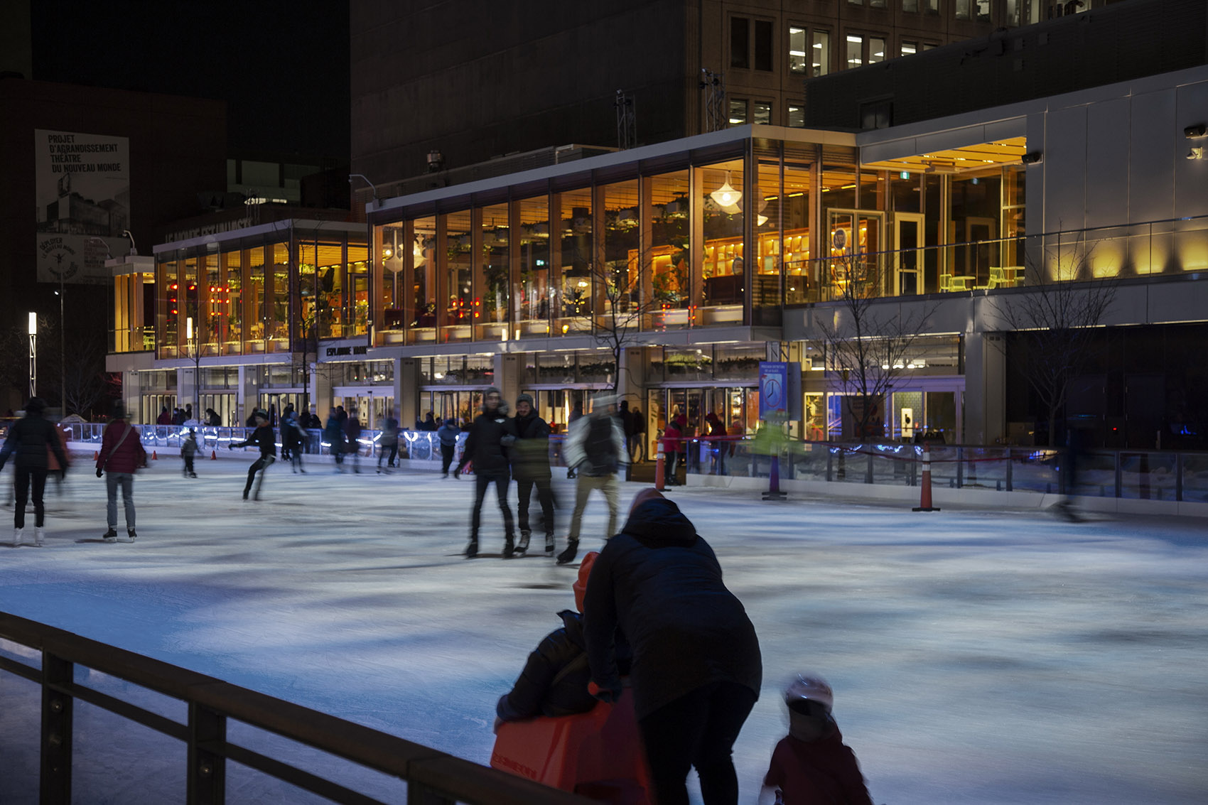 Esplanade Tranquille by Les architectes FABG - 谷德设计网