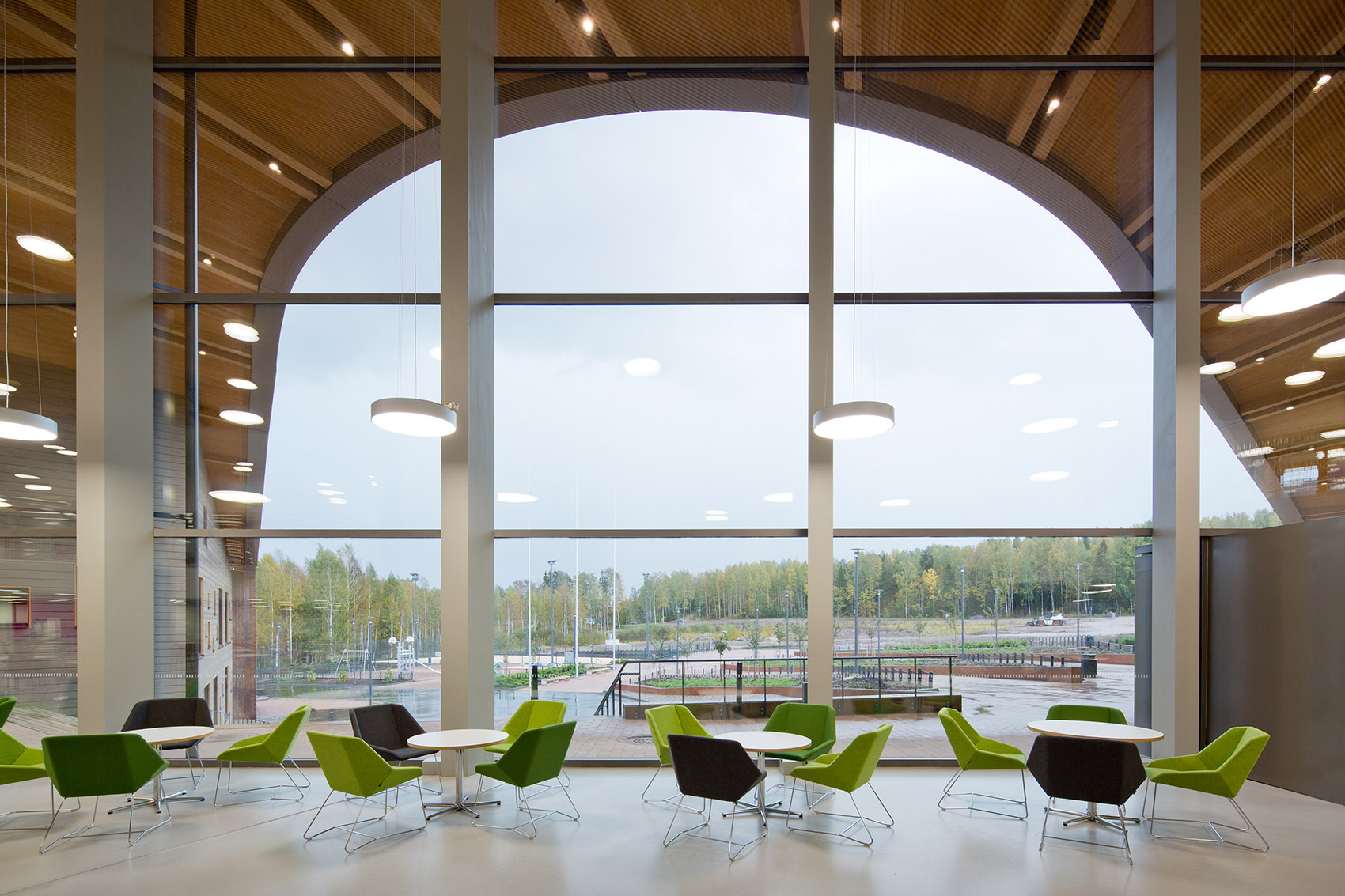 Saunalahti comprehensive school by Verstas Architects - 谷德设计网