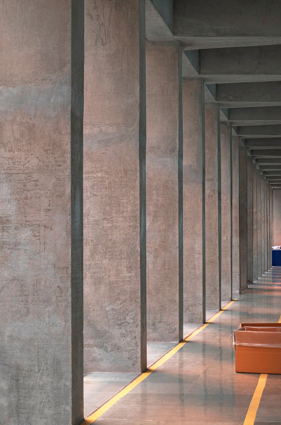 Mallcom Factory by IKSOI - 谷德设计网