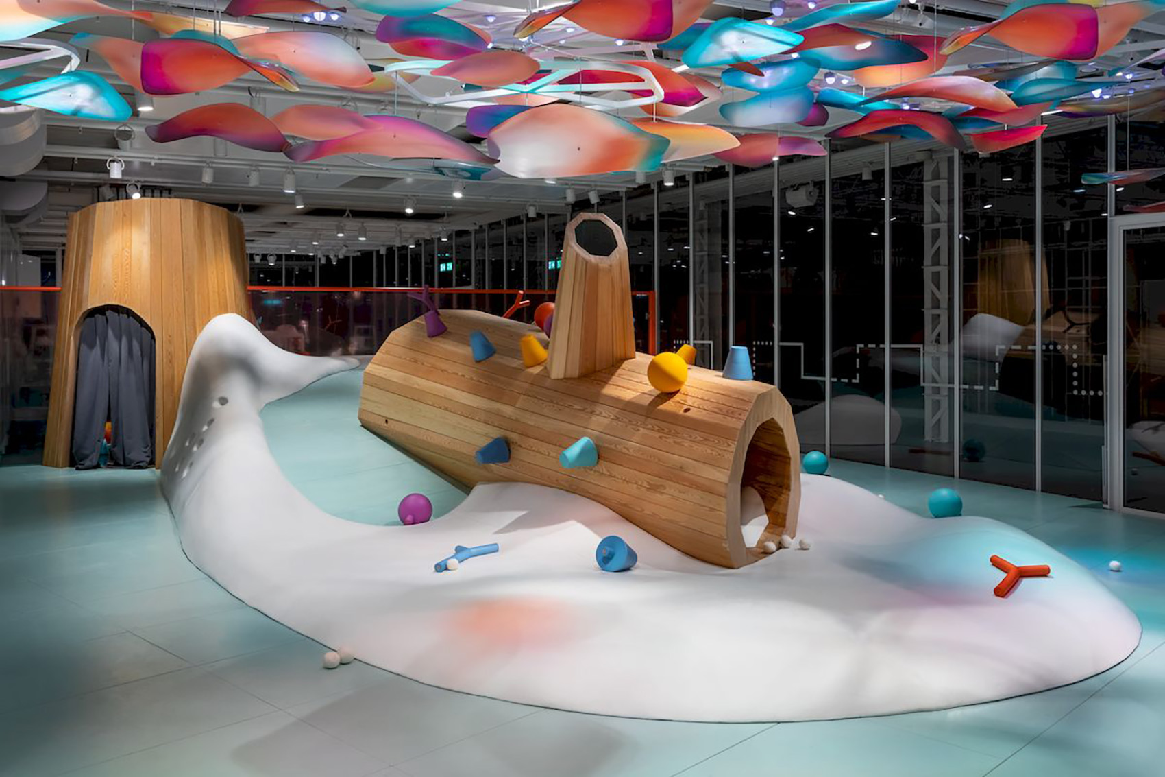 Atelier at GES-2 by UTRO architectural studio - 谷德设计网