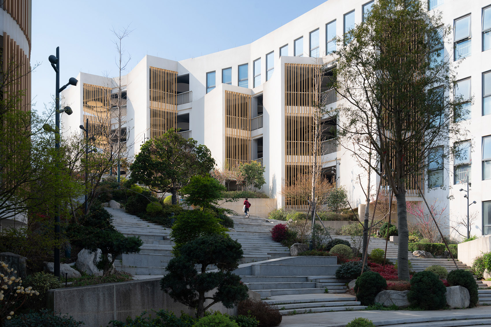 The New District Of Yiwu Art School, China by UAD - 谷德设计网