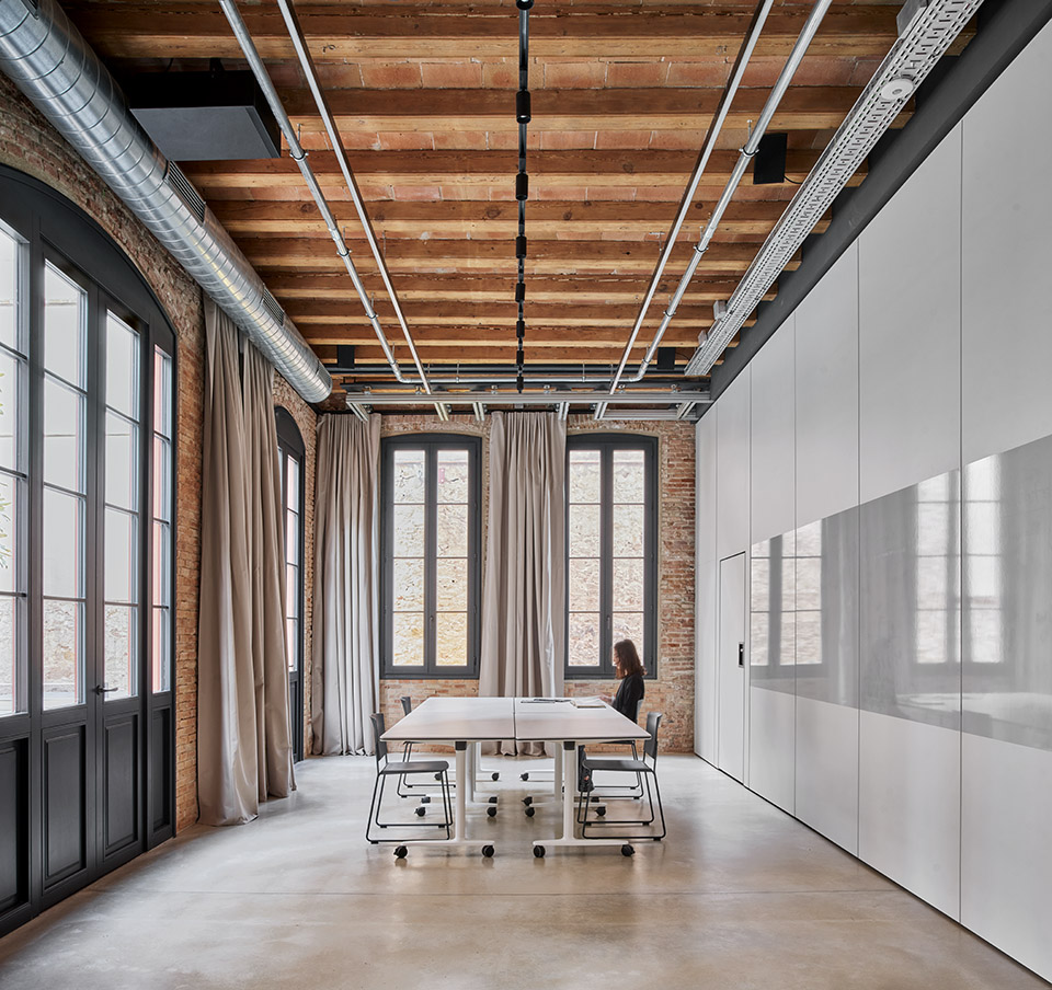 Bofill Foundation Headquarters by GCA Architects - 谷德设计网