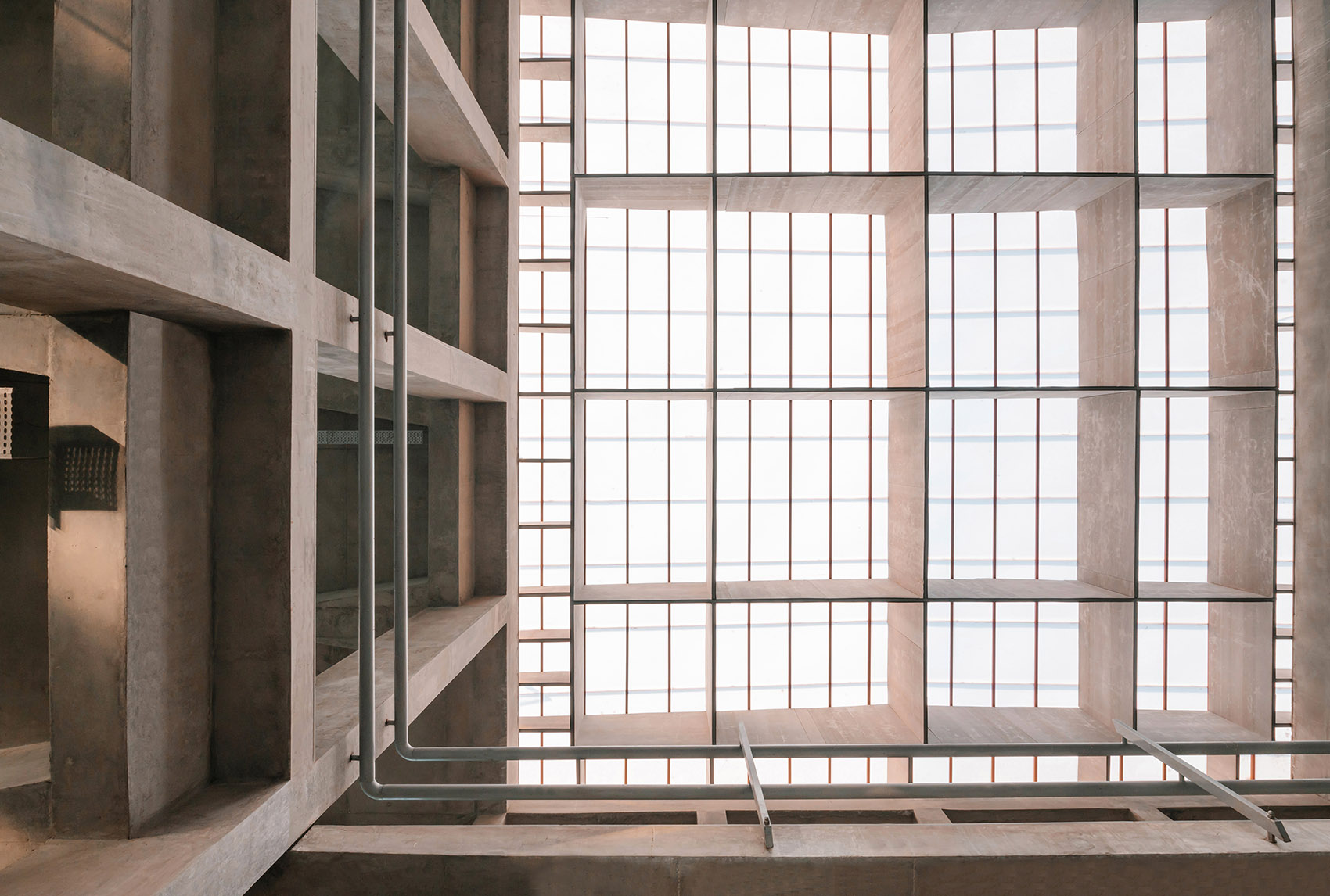 Mallcom Factory by IKSOI - 谷德设计网