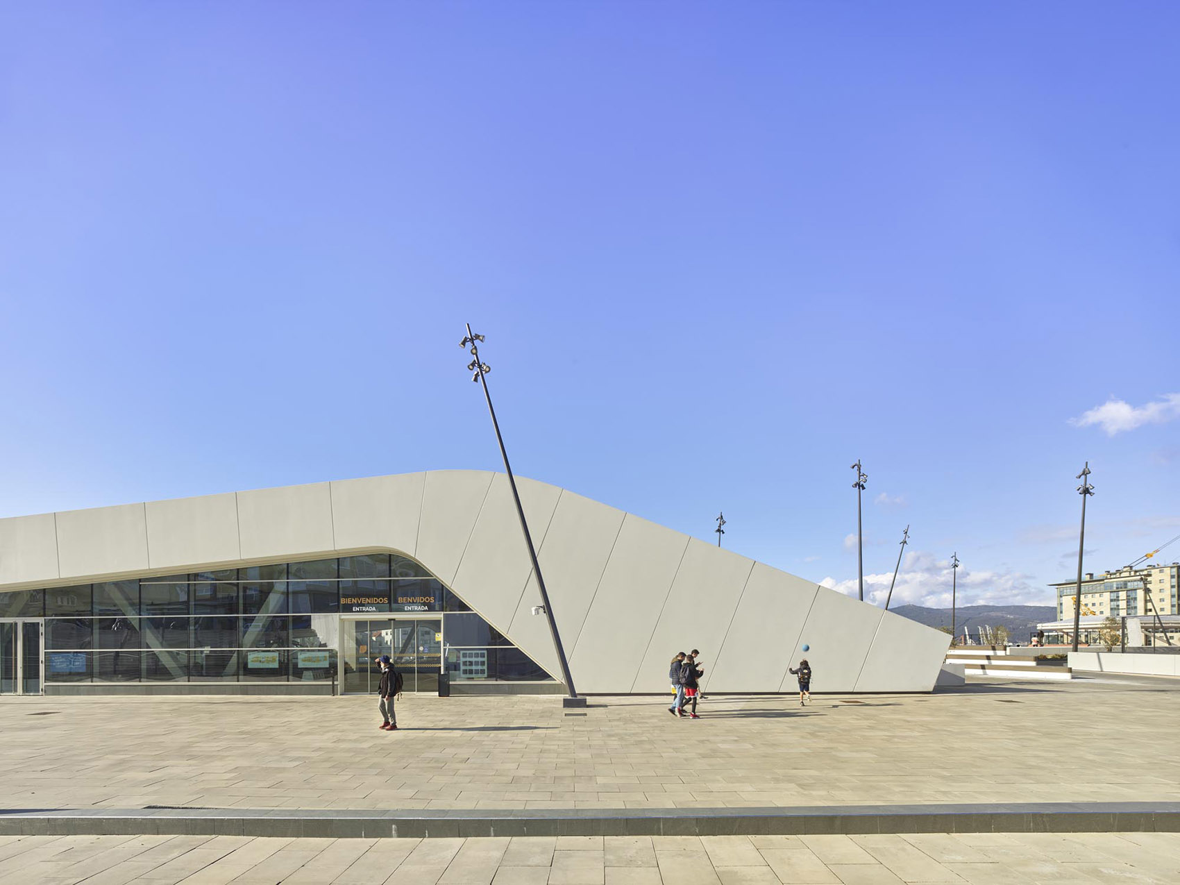 Vialia Vigo Intermodal Station by Morphosis Architects - 谷德设计网