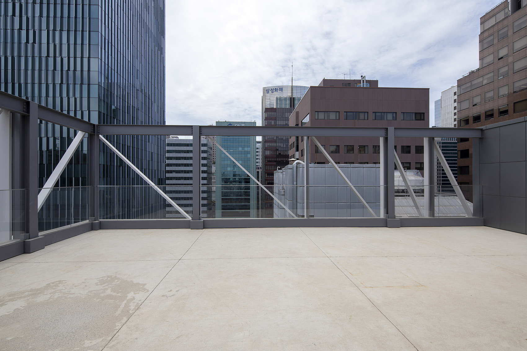 L-Tree Tower by Snow AIDe - 谷德设计网