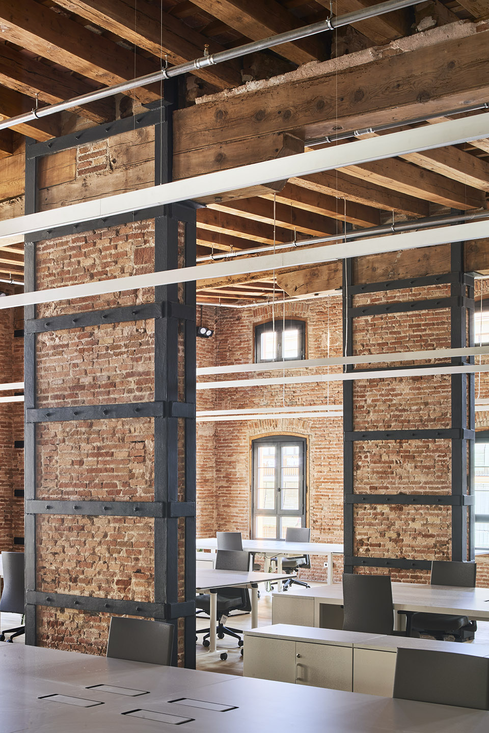 Bofill Foundation Headquarters by GCA Architects - 谷德设计网