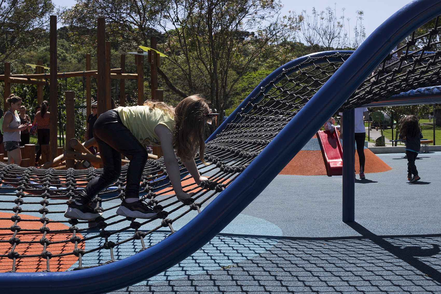 Playground Barigui by Antonio Abrão Arquitetura - 谷德设计网