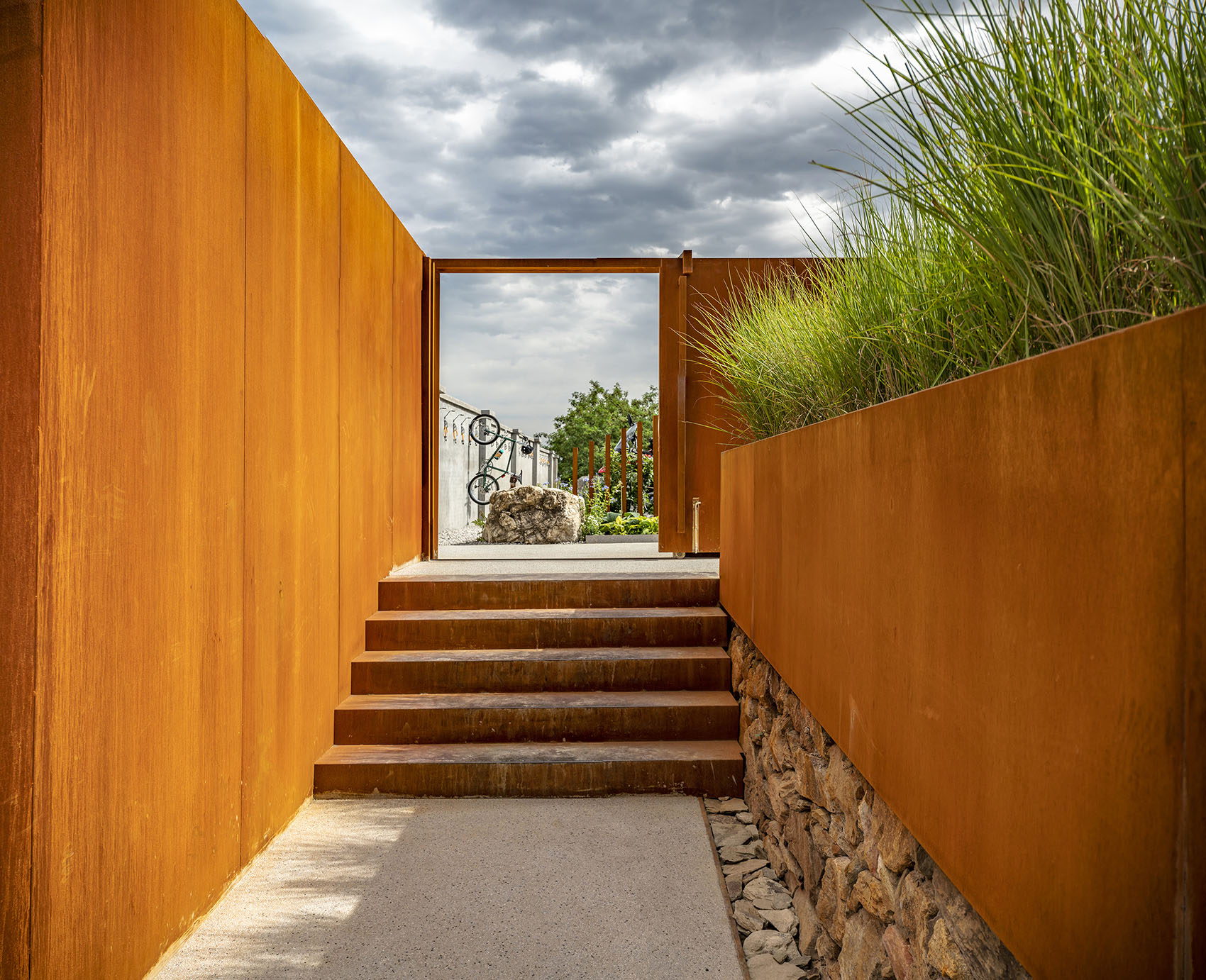 Snow Peak Ziyang Villa & Snow Peak Café by HONGSHI DESIGN - 谷德设计网