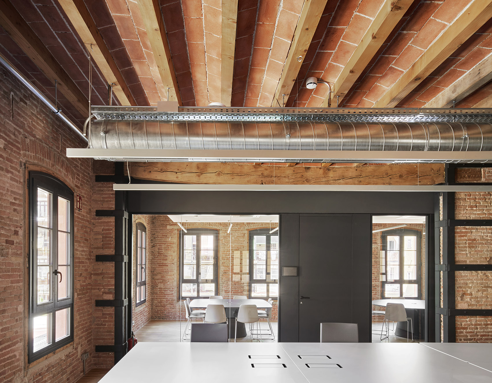 Bofill Foundation Headquarters by GCA Architects - 谷德设计网