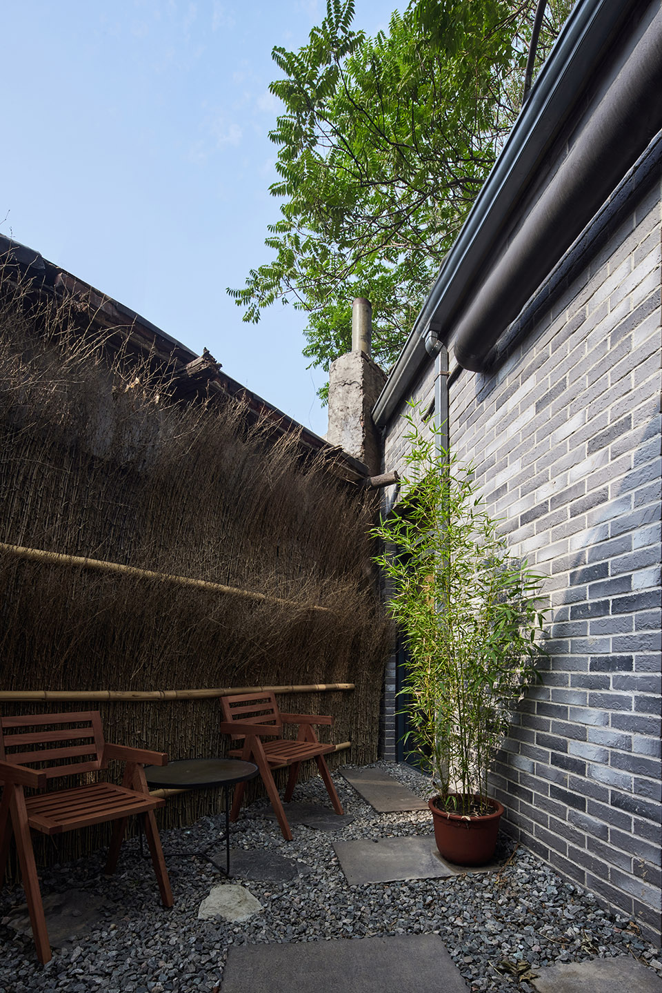 Hegeci restaurant by AFFLATUS SPACE CREATIVE DESIGN Ltd. - 谷德设计网