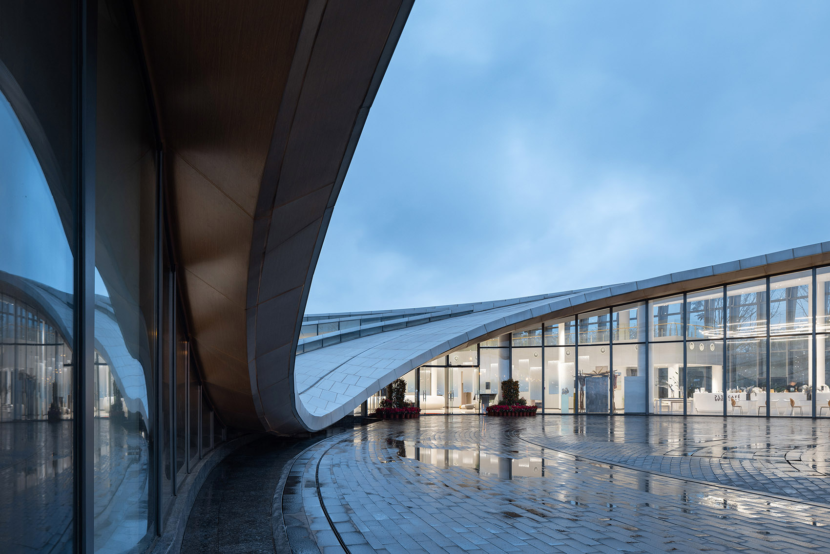 Haikou Xixiu Park Visitor Center, China by MUDA-Architects - 谷德设计网