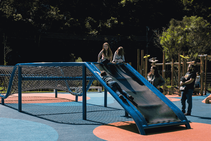 Playground Barigui by Antonio Abrão Arquitetura - 谷德设计网
