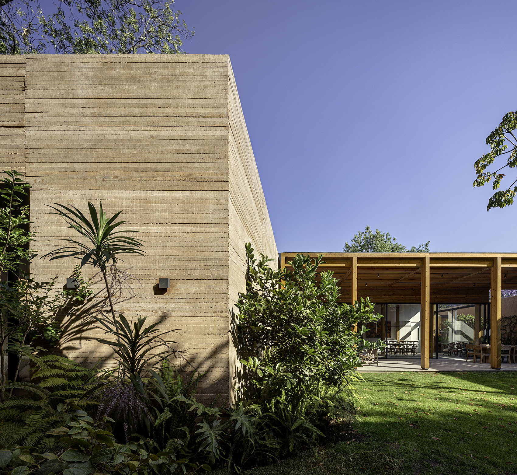 Monte Tauro by PPAA - 谷德设计网