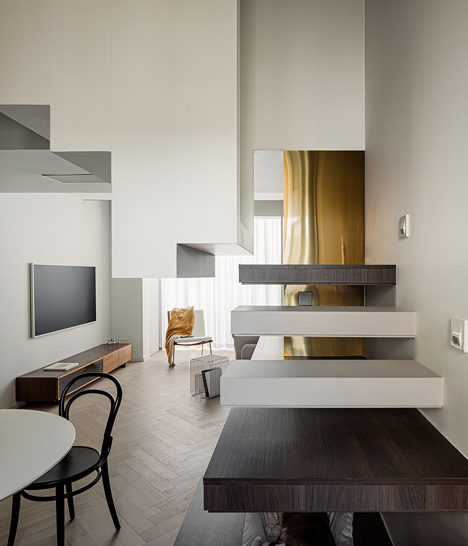 Duplex Apartment with Vertical Circulation by Qisi Design - 谷德设计网